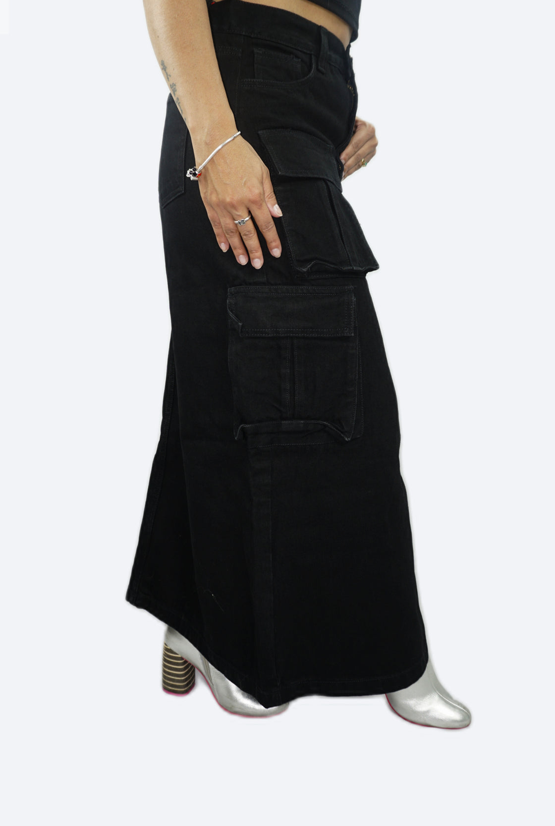 Falda Cargo Negra – Argo Outfitters